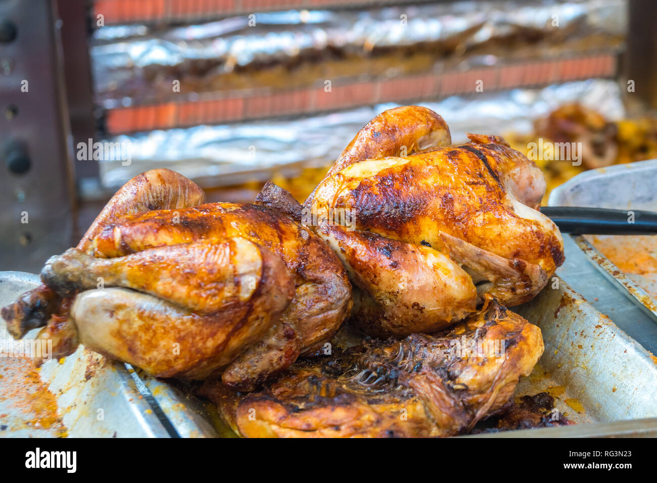 Spit rotisserie french market Banque de photographies et d’images à ...