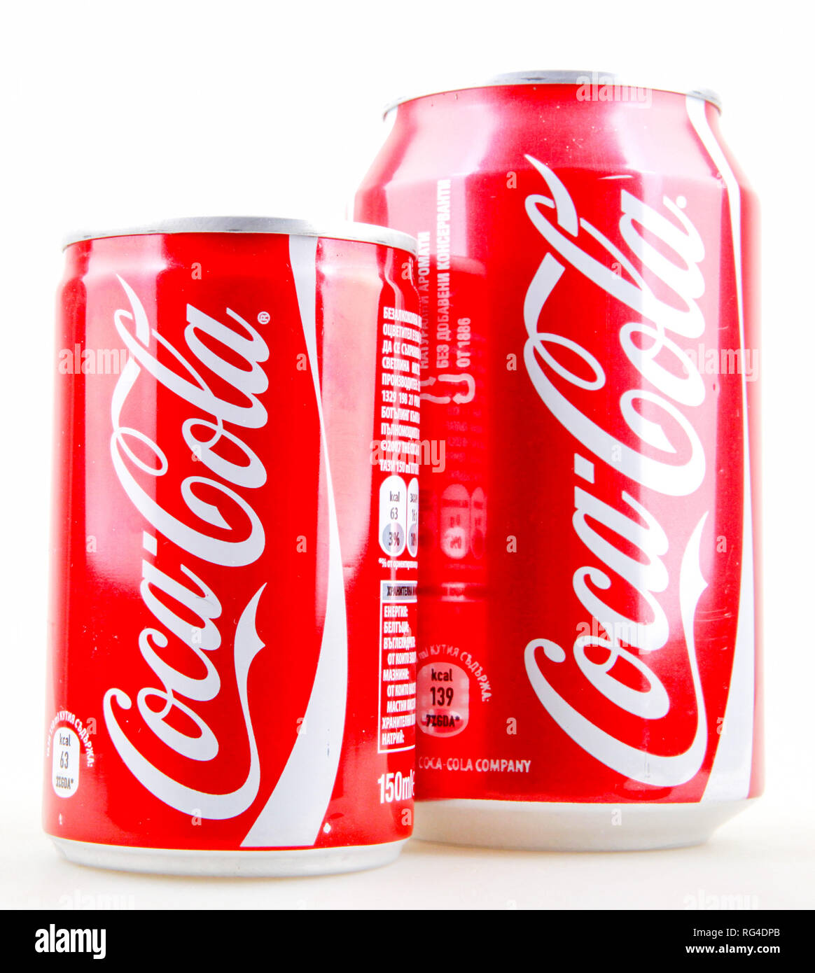 Sofia, Bulgarie - 28 janvier 2014 : Coca-Cola isolé sur fond blanc ...