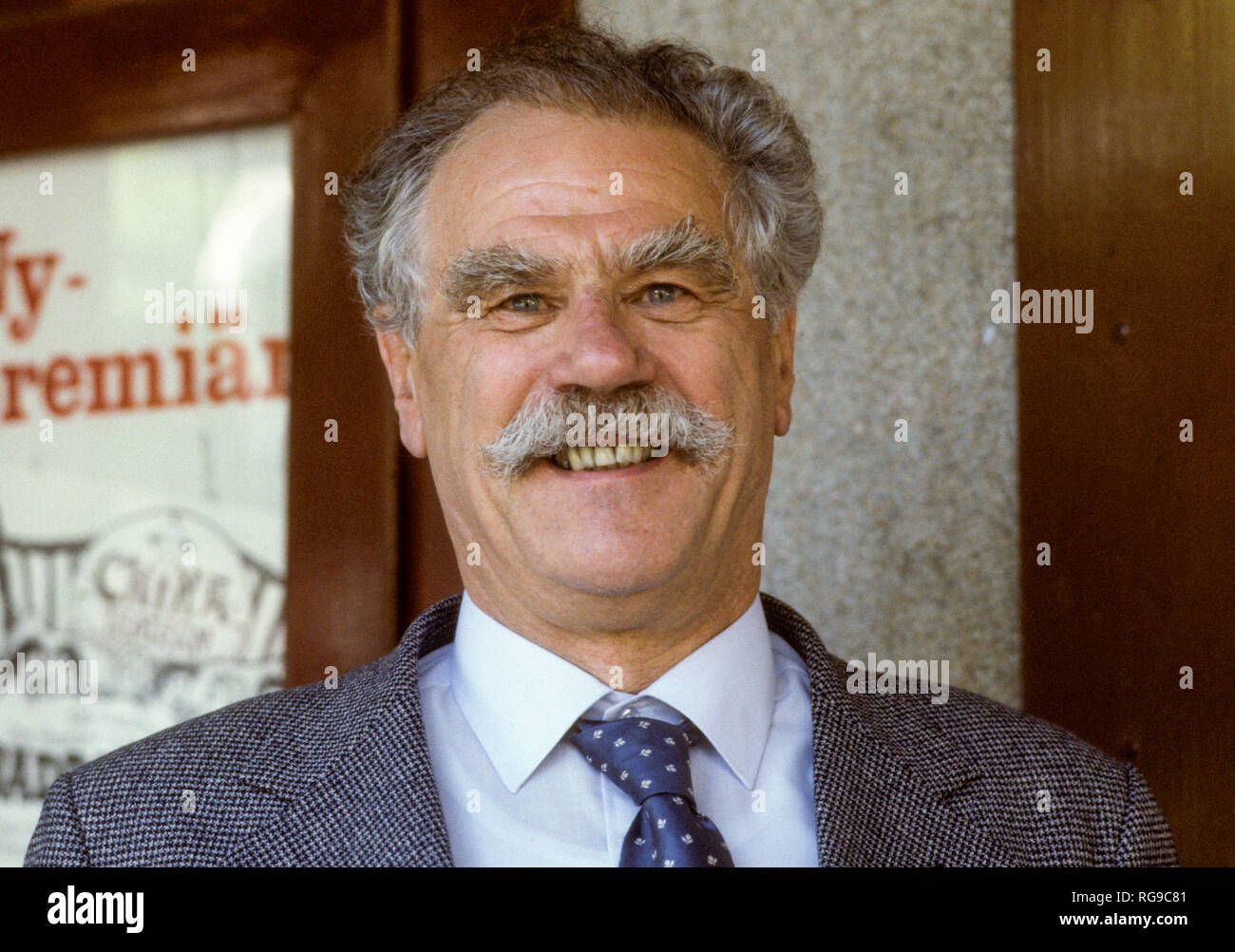 Tv writer Banque de photographies et d’images à haute résolution - Alamy