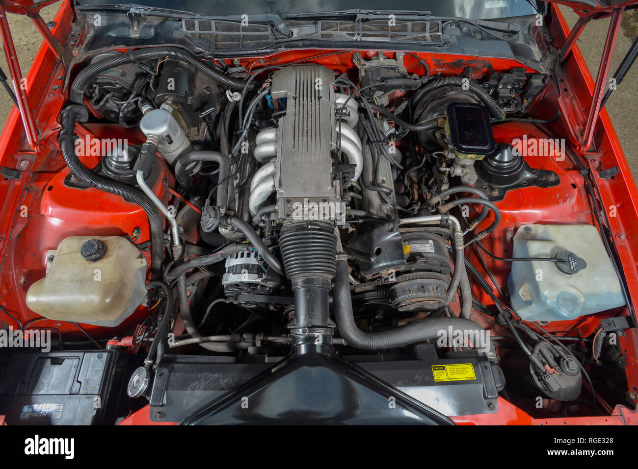 1987 Chevrolet Camaro Z28 IROC- American retro classic V8 voiture de ...