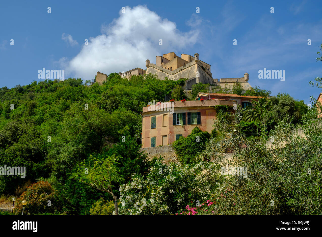 Finale ligure Banque de photographies et d’images à haute résolution ...