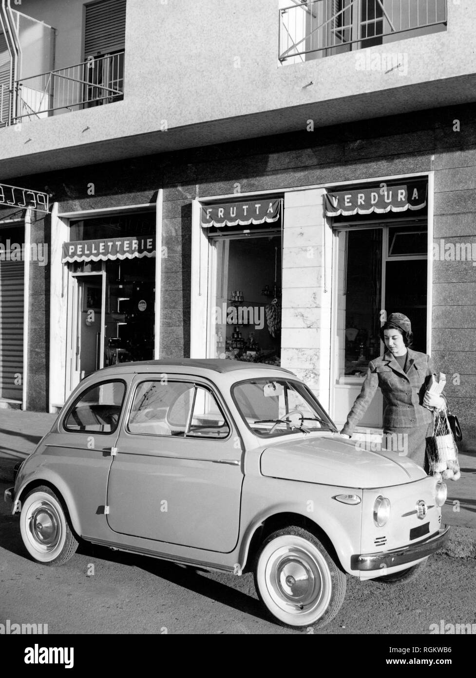 50s fiat Banque d'images noir et blanc - Alamy