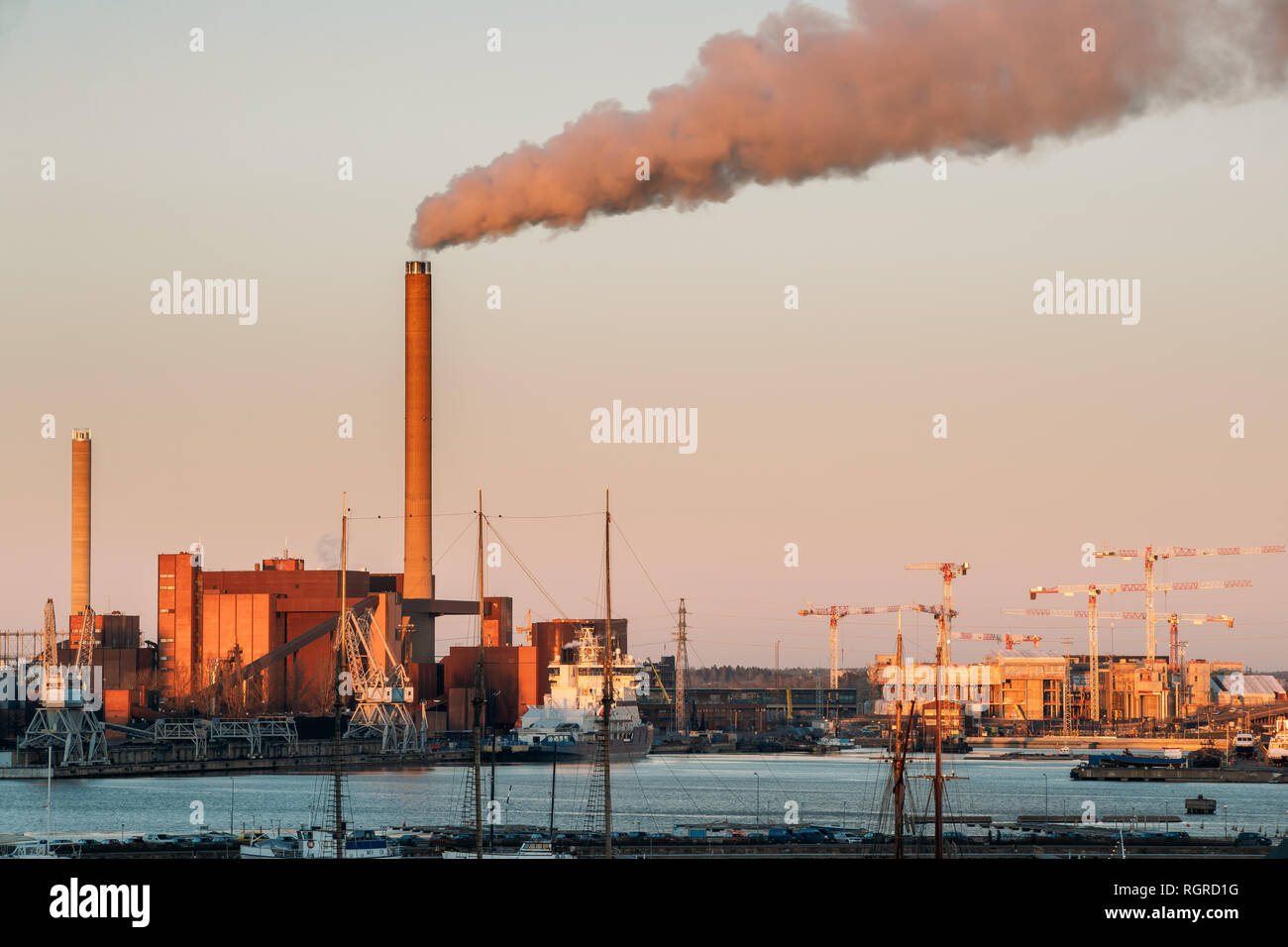 Hanasaari power plant Banque de photographies et d’images à haute ...