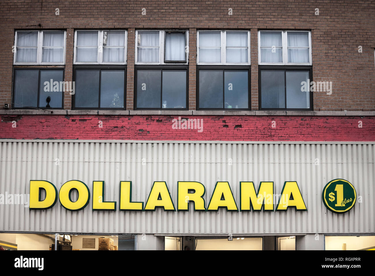 Dollarama quebec Banque de photographies et d’images à haute résolution ...