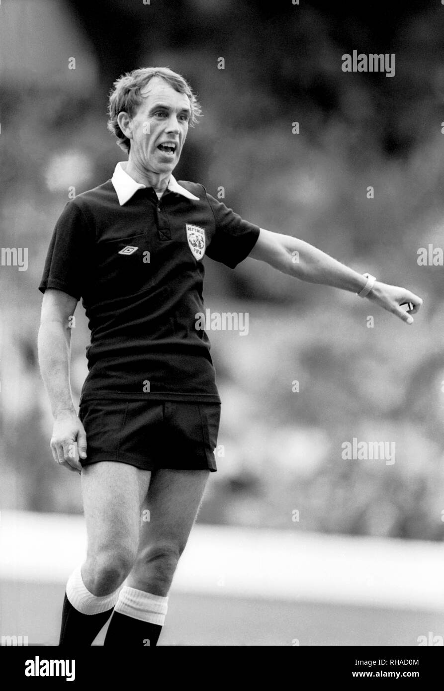 GEORGE COURTNEY, arbitre, , 1986 Photo Stock - Alamy