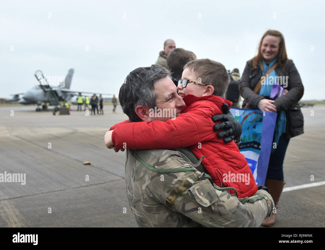 Commandant Commandant de l'Escadre Escadron IX James Heeps épouse son ...