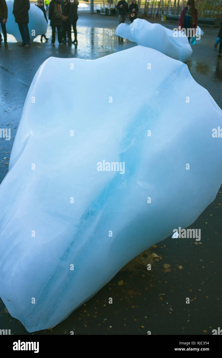 Olafur eliasson et minik rosing Banque de photographies et d’images à ...