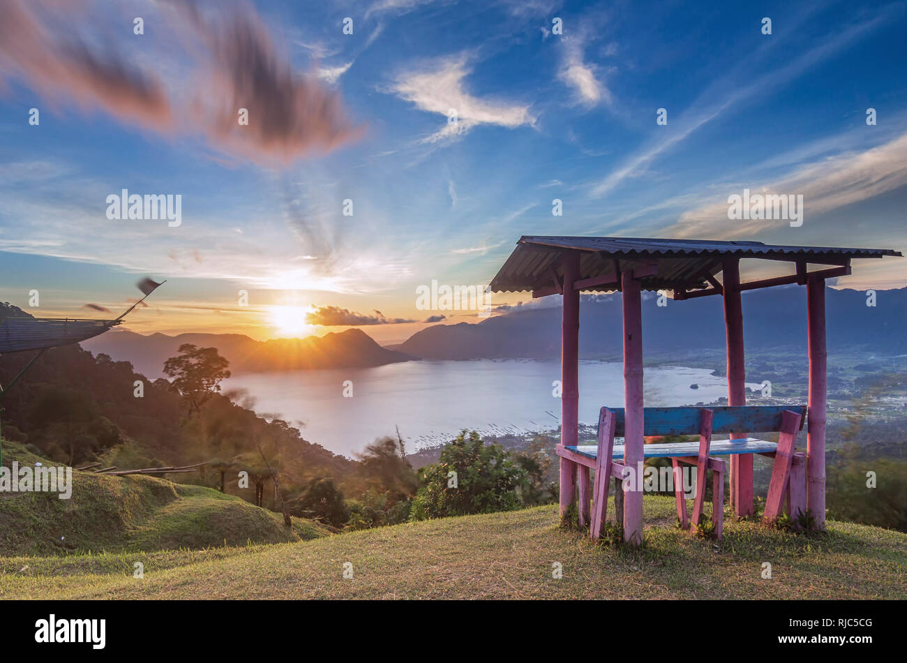 Puncak lawang Banque de photographies et d’images à haute résolution ...