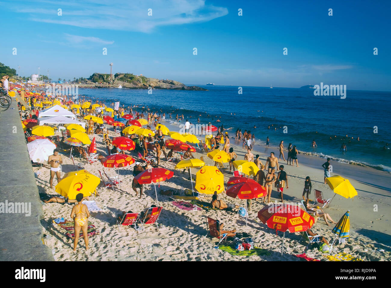 Rio de janeiro carnival bikini Banque de photographies et d’images à ...