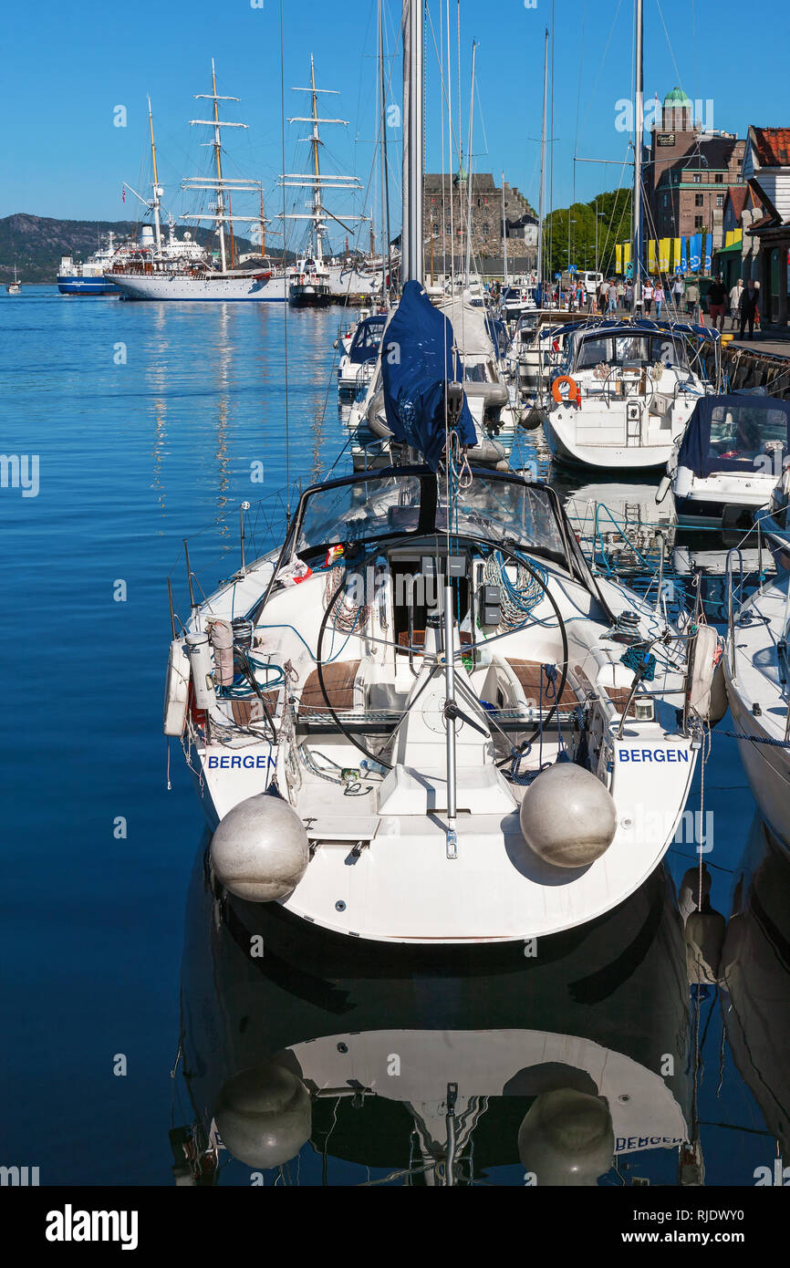 Poupe voilier Banque de photographies et d’images à haute résolution ...