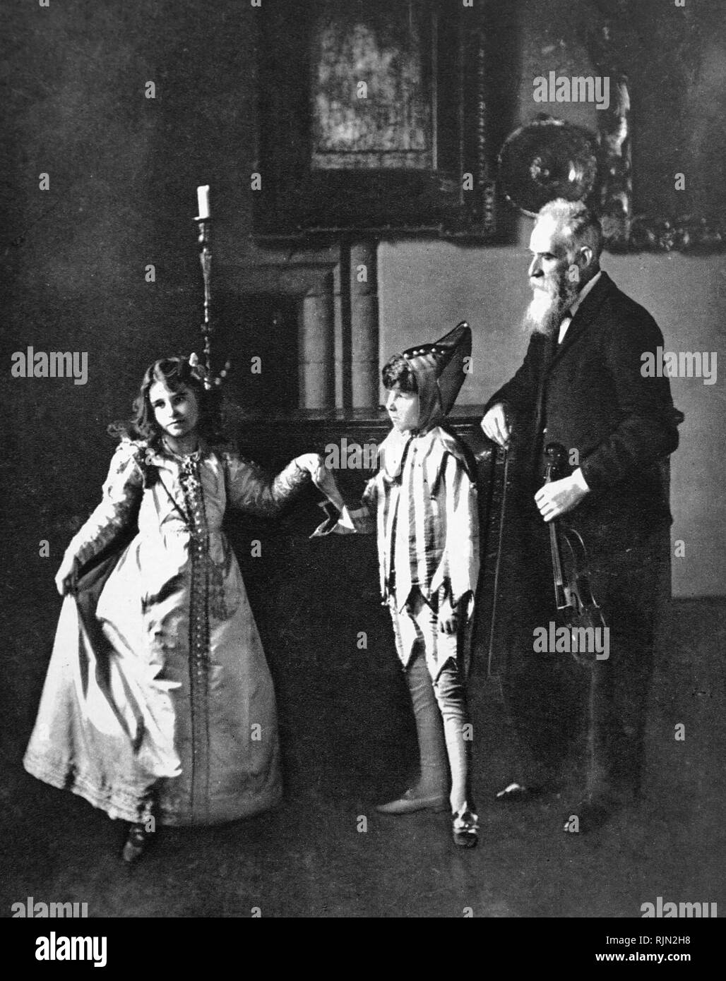 Lady Elizabeth Bowes Lyon Plus Tard Reine Banque d'images noir et blanc ...