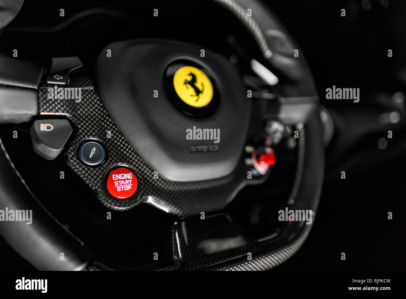 Tail light of ferrari luxury car Banque de photographies et d’images à ...