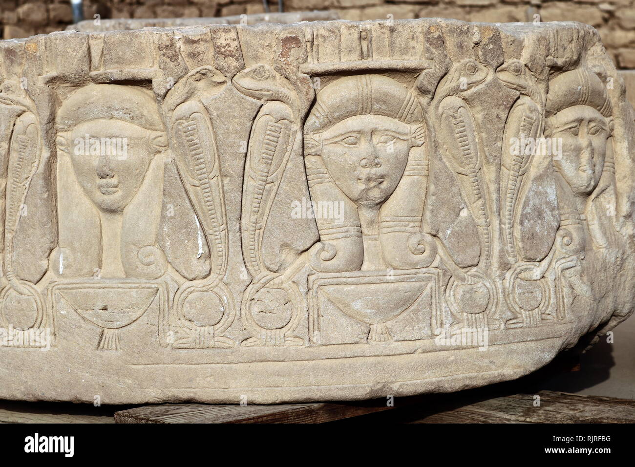 Egyptian goddess hathor Banque de photographies et d’images à haute ...