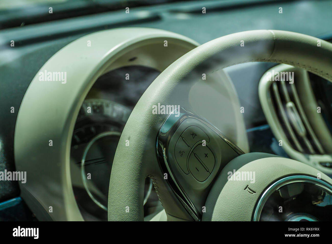 Cockpit de voiture Banque de photographies et d’images à haute ...