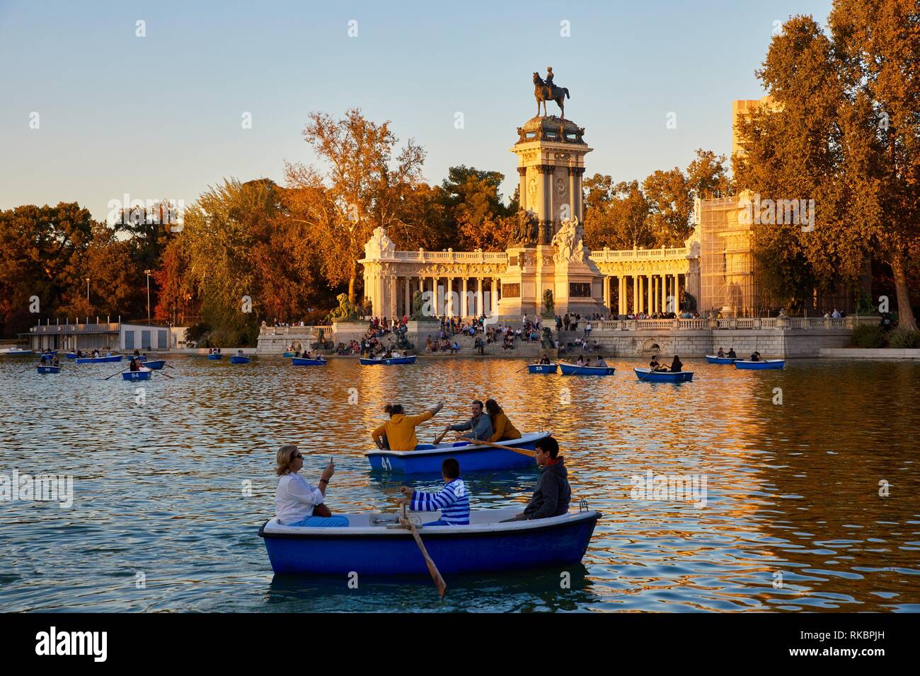 Estanque grande del retiro Banque de photographies et d’images à haute ...