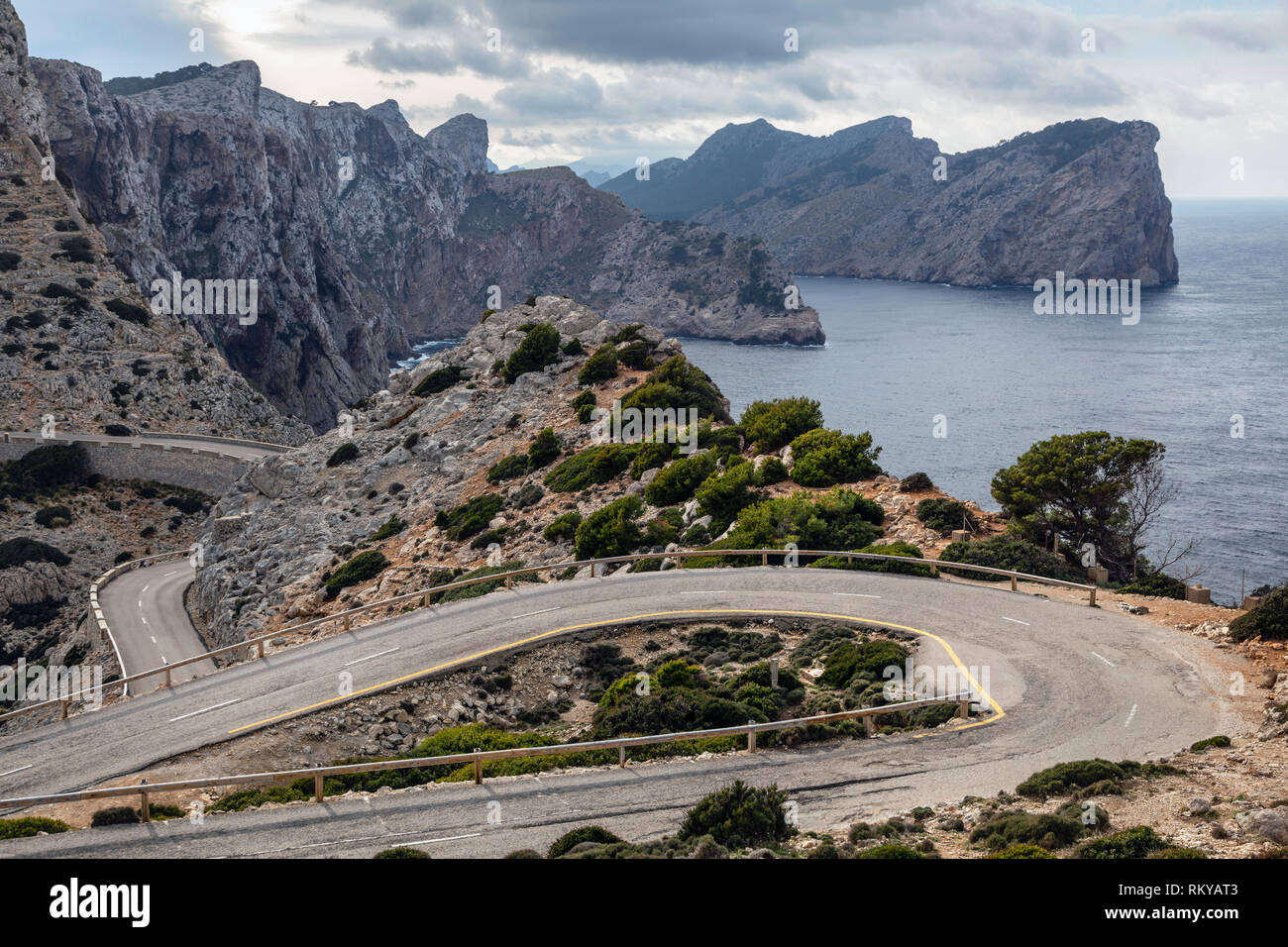 Mallorca cap de formentor road Banque de photographies et d’images à ...