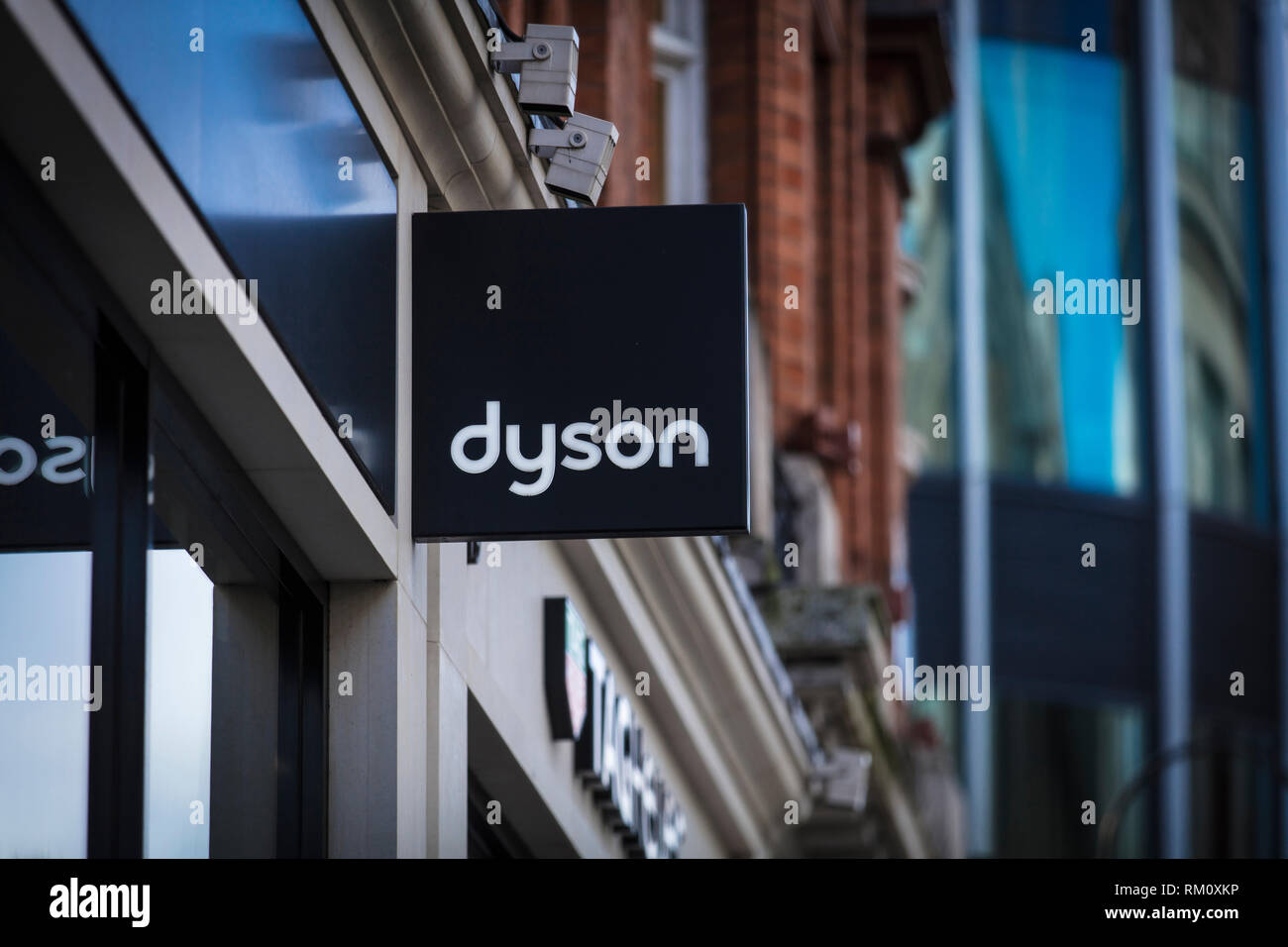 Logo dyson Banque de photographies et d’images à haute résolution - Alamy