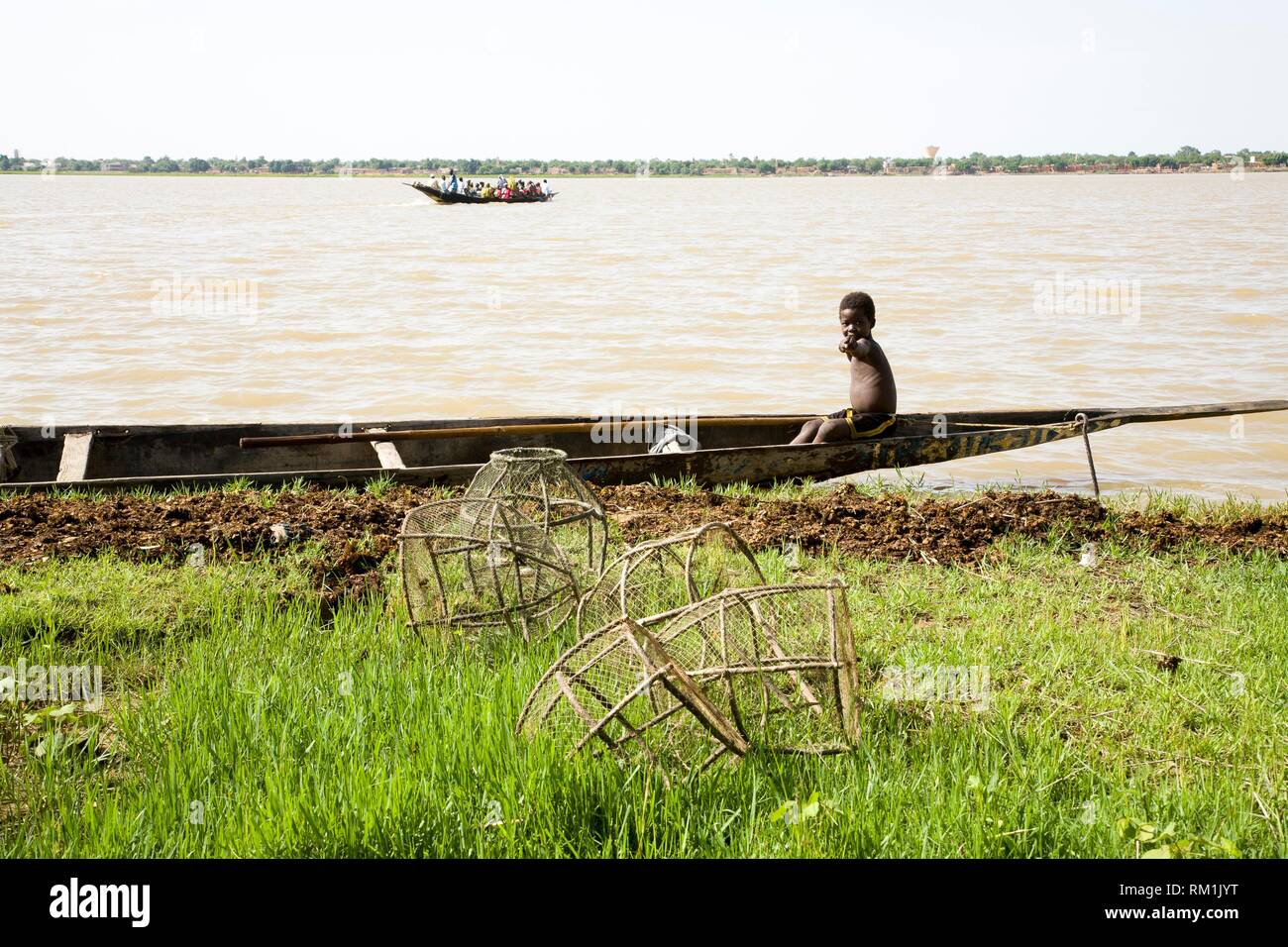Pinasse boat Banque de photographies et d’images à haute résolution - Alamy