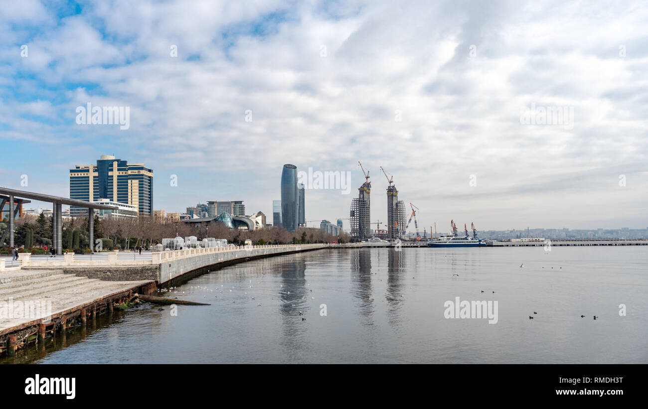 Seaside promenade baku azerbaijan Banque de photographies et d’images à ...