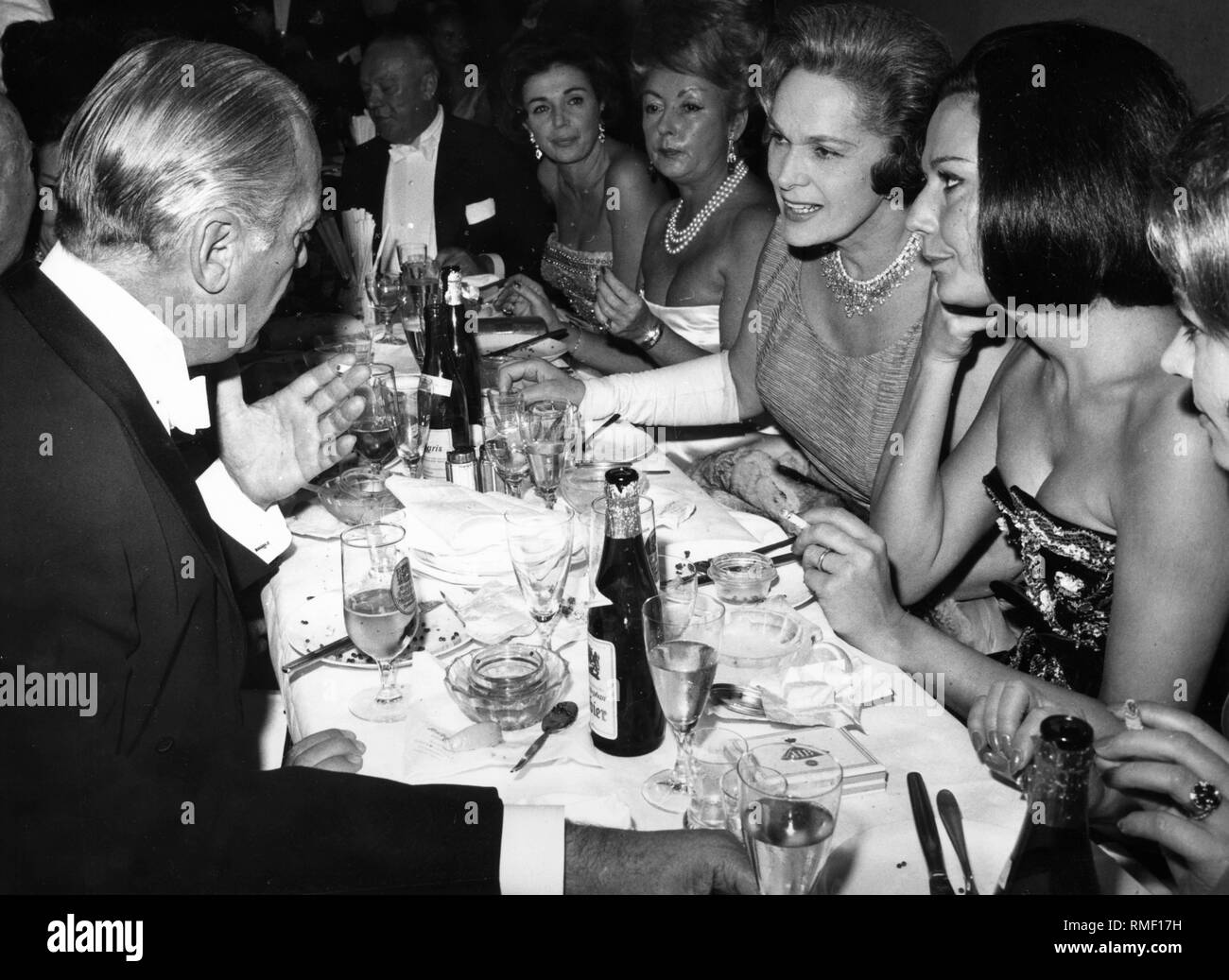 Simone Juergens Banque d'image et photos - Alamy