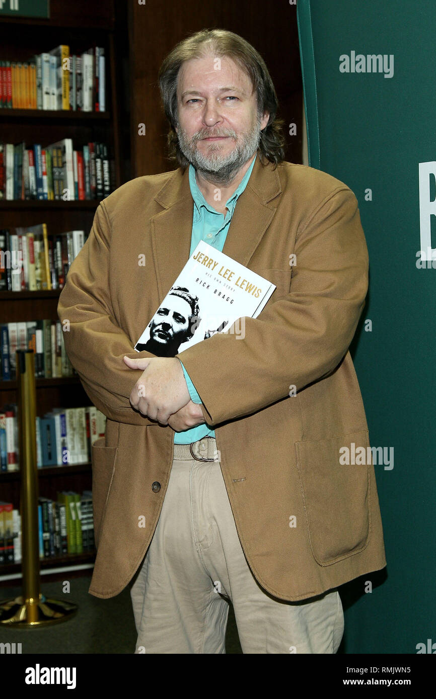Rick bragg Banque de photographies et d’images à haute résolution - Alamy