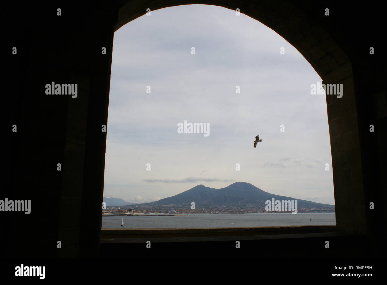 Mont castel Banque de photographies et d’images à haute résolution - Alamy