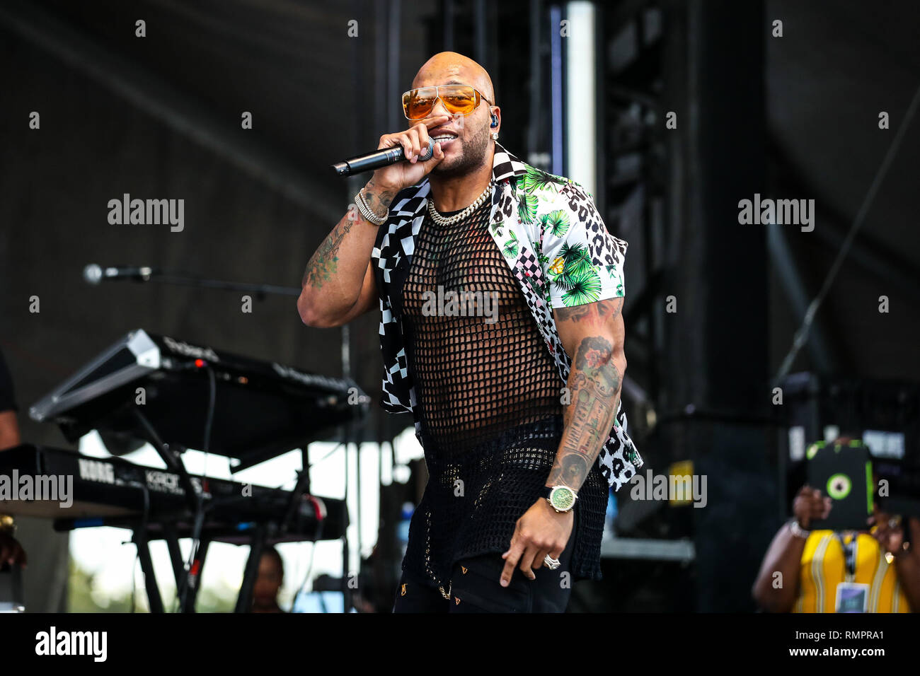 West Bay Grand Cayman, îles Caïmans. Feb 15, 2019. Musique Artiste Flo ...