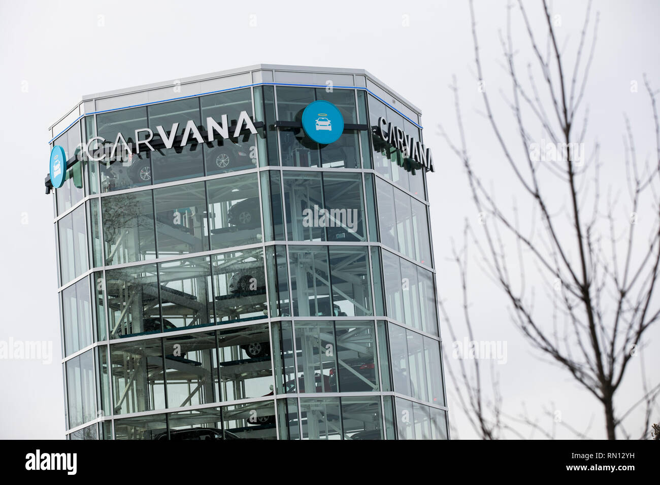 Logo carvana Banque de photographies et d’images à haute résolution - Alamy