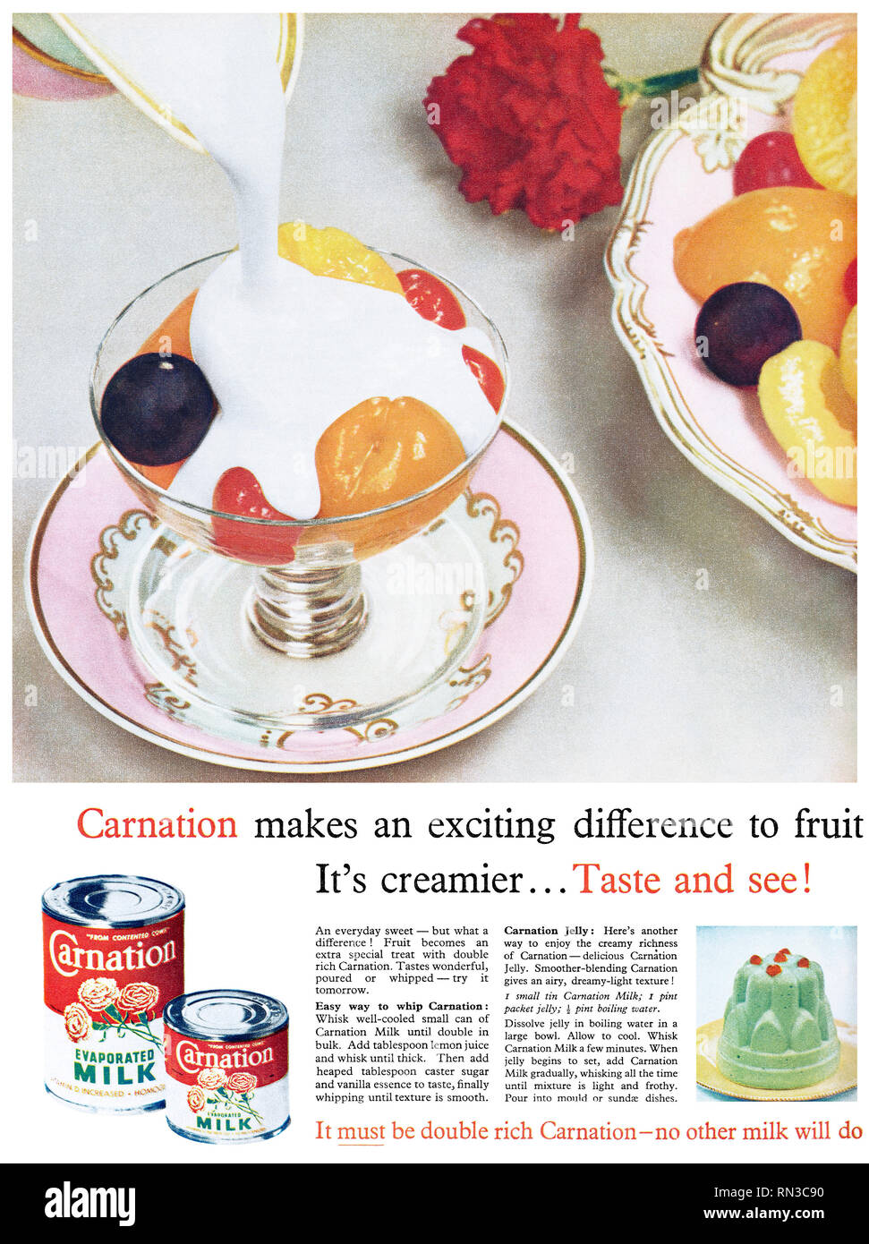 Carnation evaporated milk Banque de photographies et d’images à haute ...