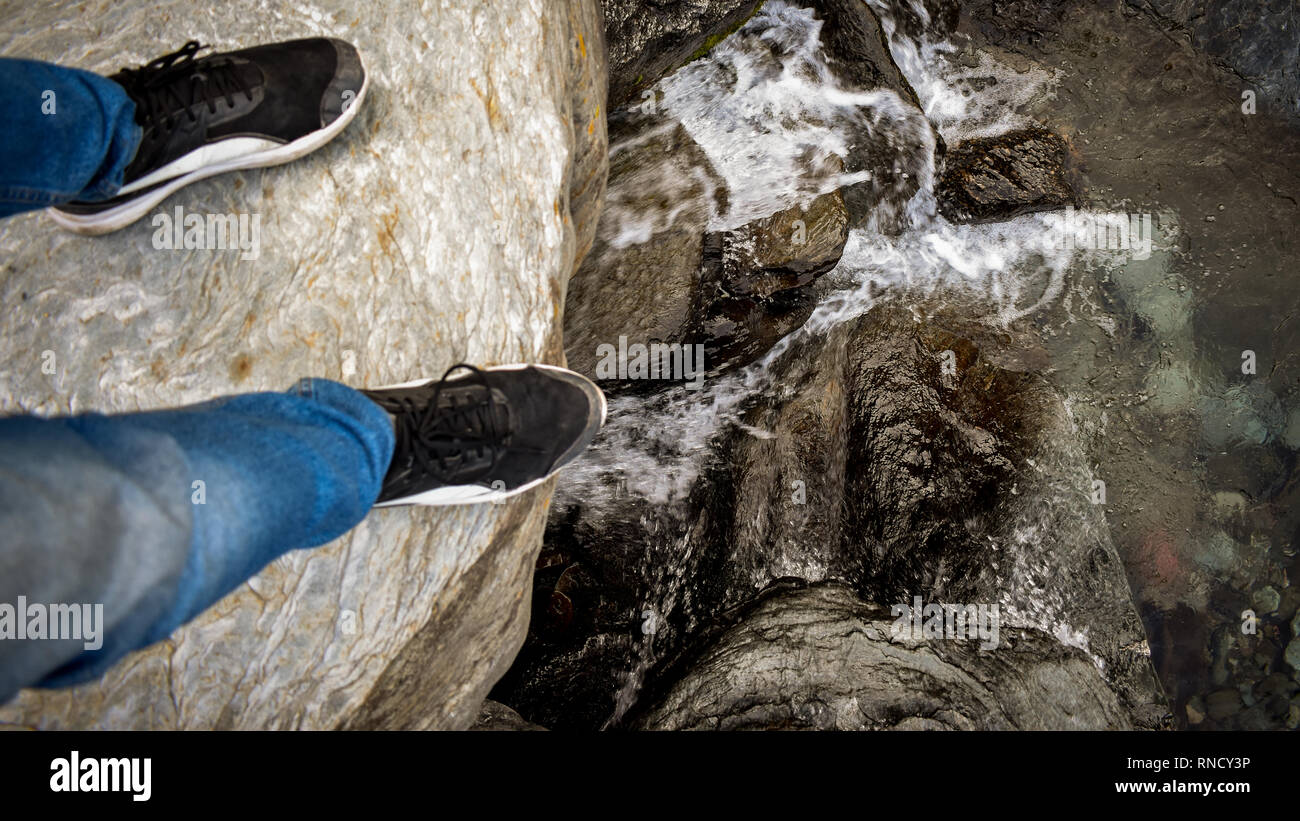 Bord de la cascade Banque de photographies et d’images à haute ...