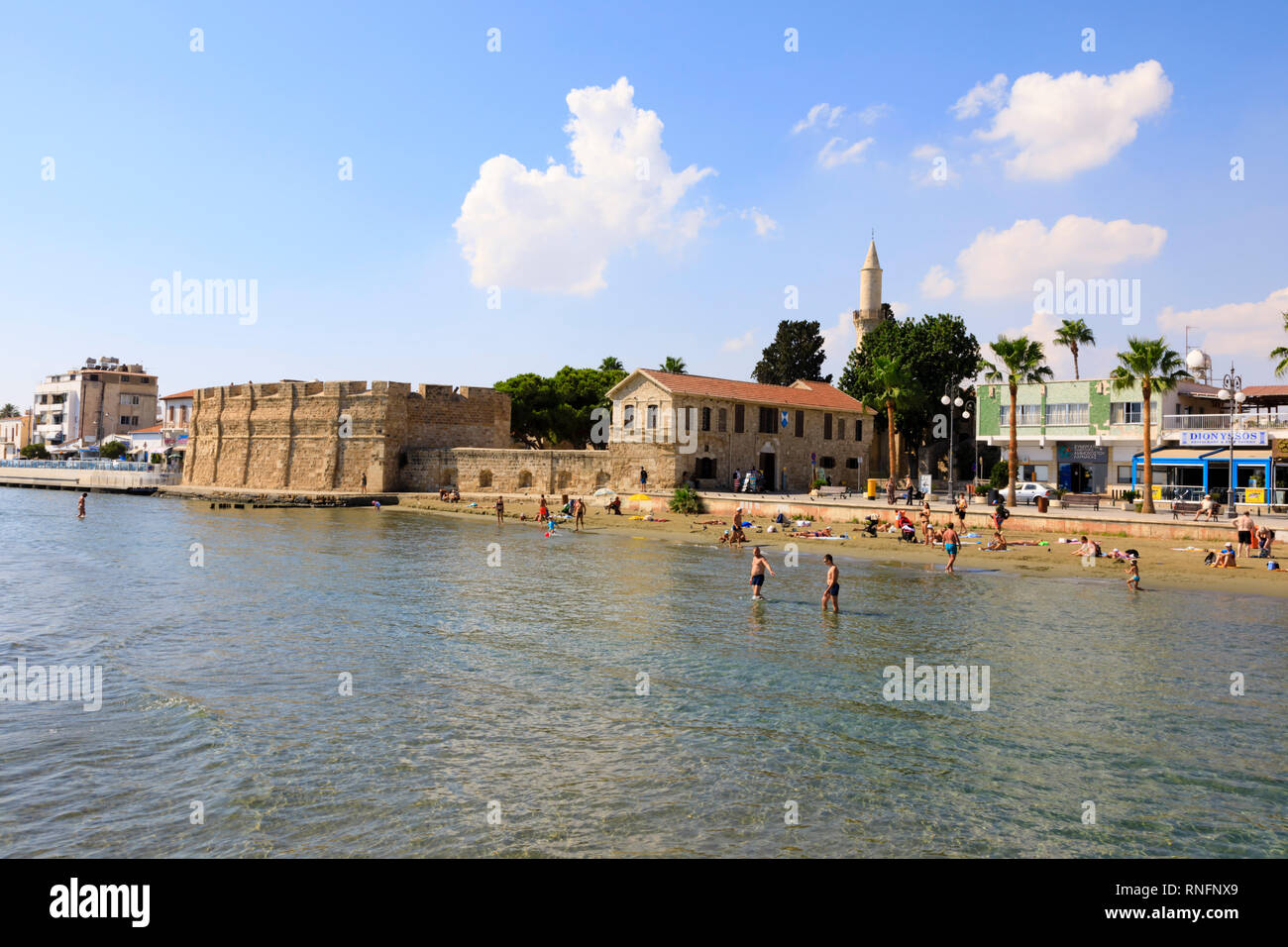 Plage de finikoudes Banque de photographies et d’images à haute ...