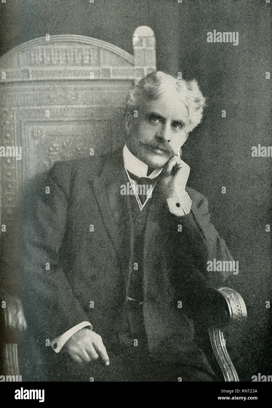 Cette photo qui date de 1922 montre sir Robert Laird Borden, un avocat ...