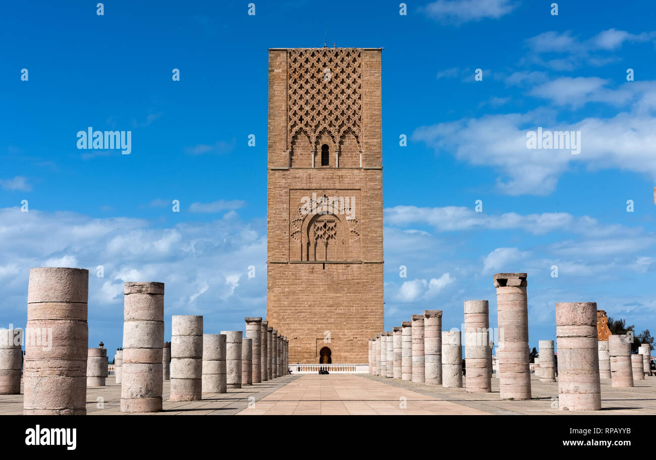 Tour Hassan - vieux monument à Rabat Maroc Photo Stock - Alamy