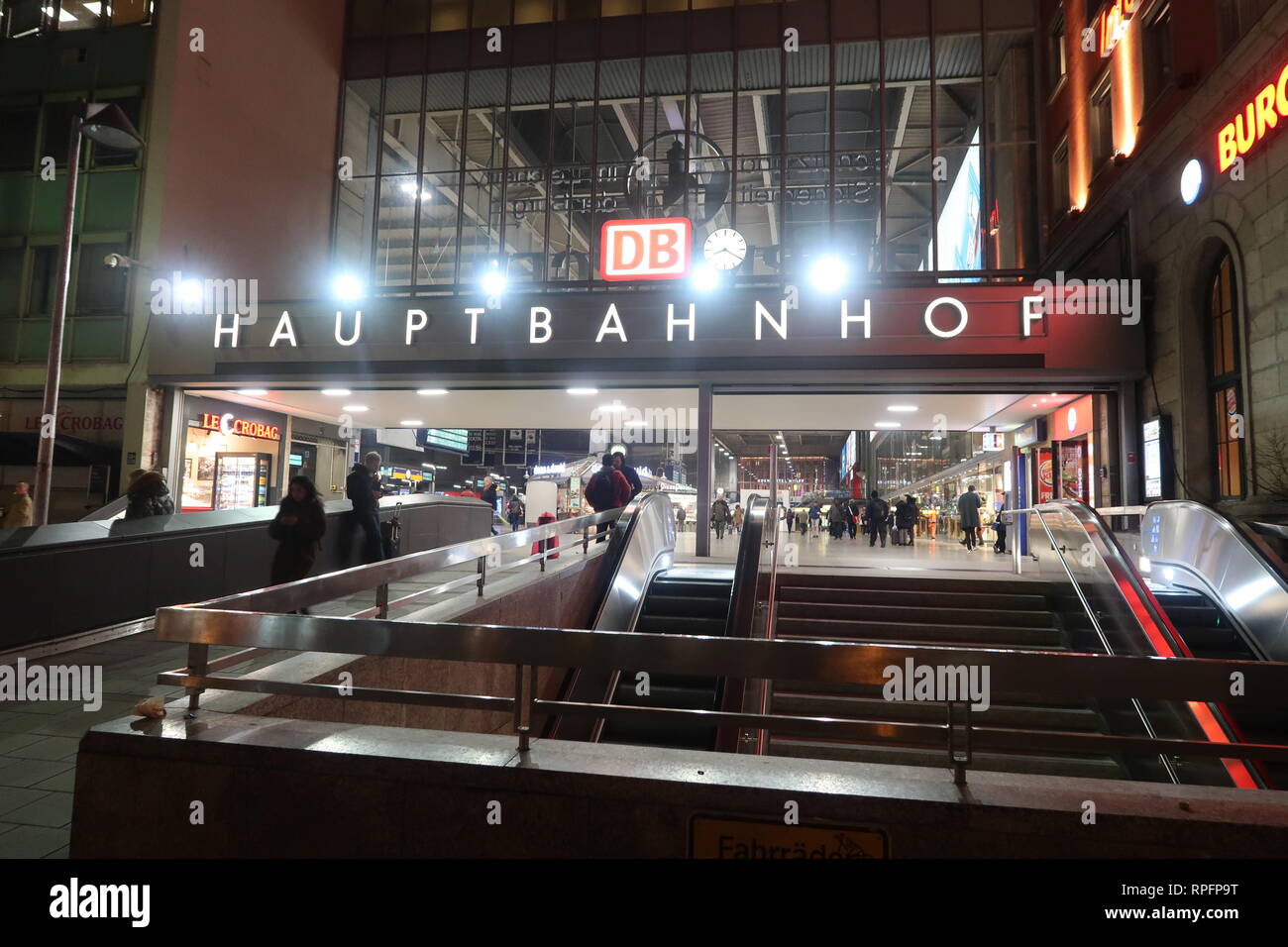Gare ferroviaire munchen hauptbahnhof Banque de photographies et d ...