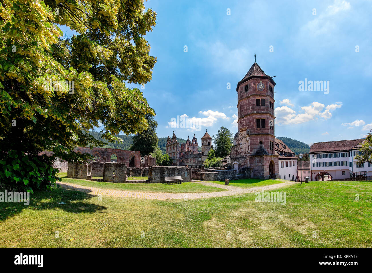 Abbaye de hirsau Banque de photographies et d’images à haute résolution ...