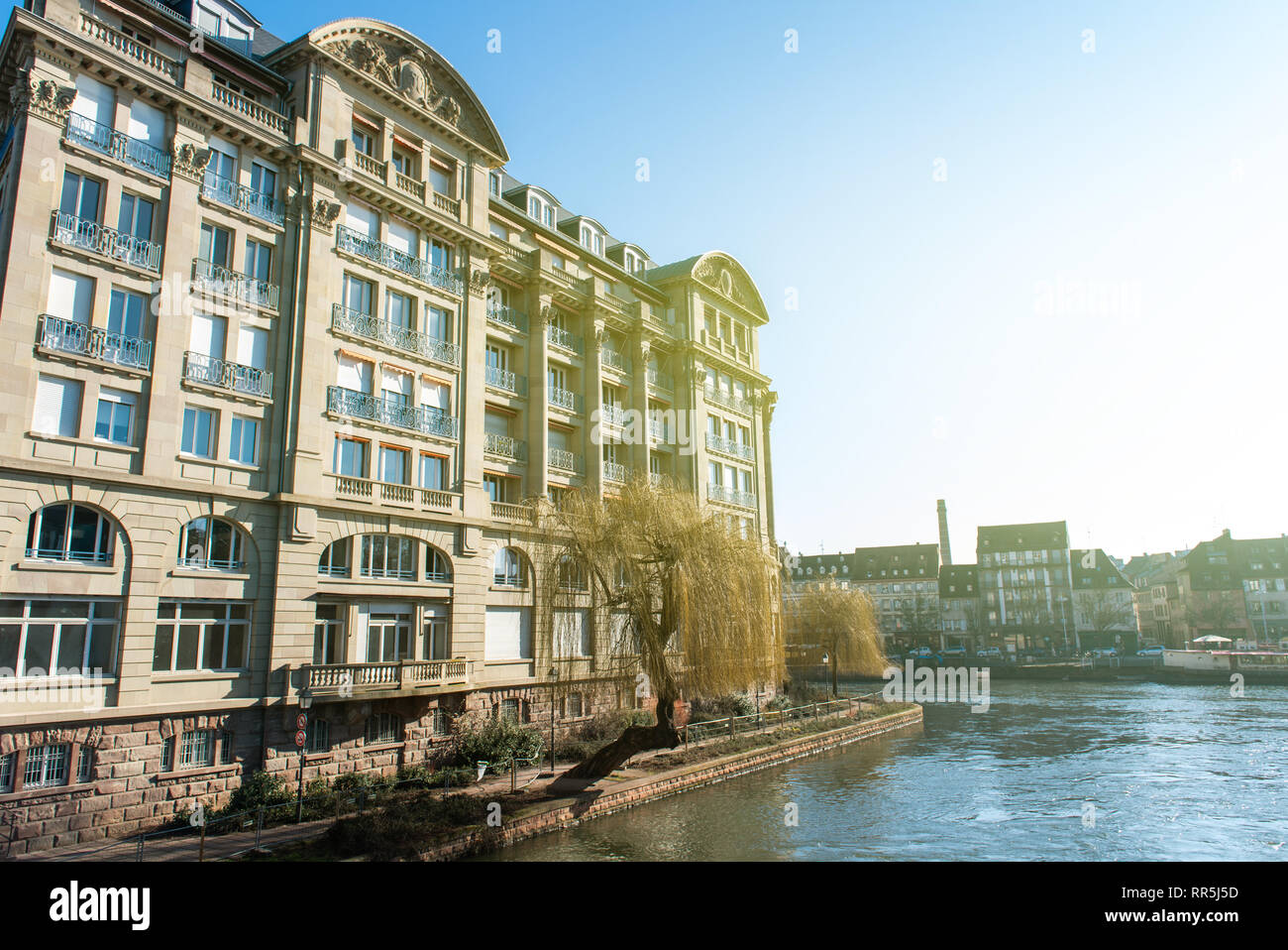 Strasbourg esca luxury condominium Banque de photographies et d’images ...