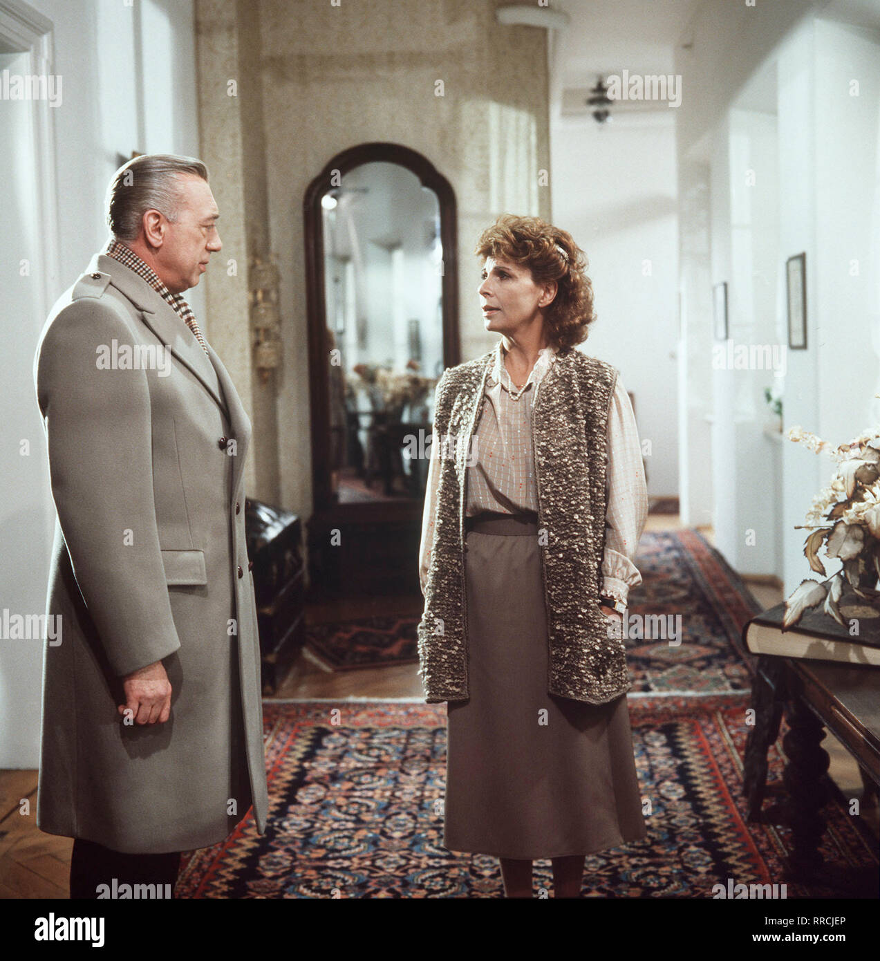 DERRICK / Das Mädchen en jeans / Der 24-jährige Alwin Hauff wird mit ...