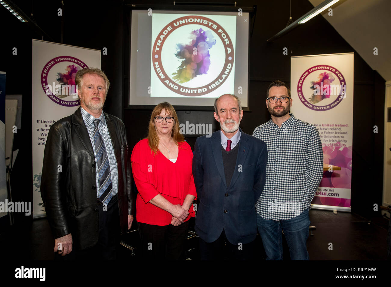 Ancienne organisatrice divisionnaire siptu et debbie coyle Banque de ...