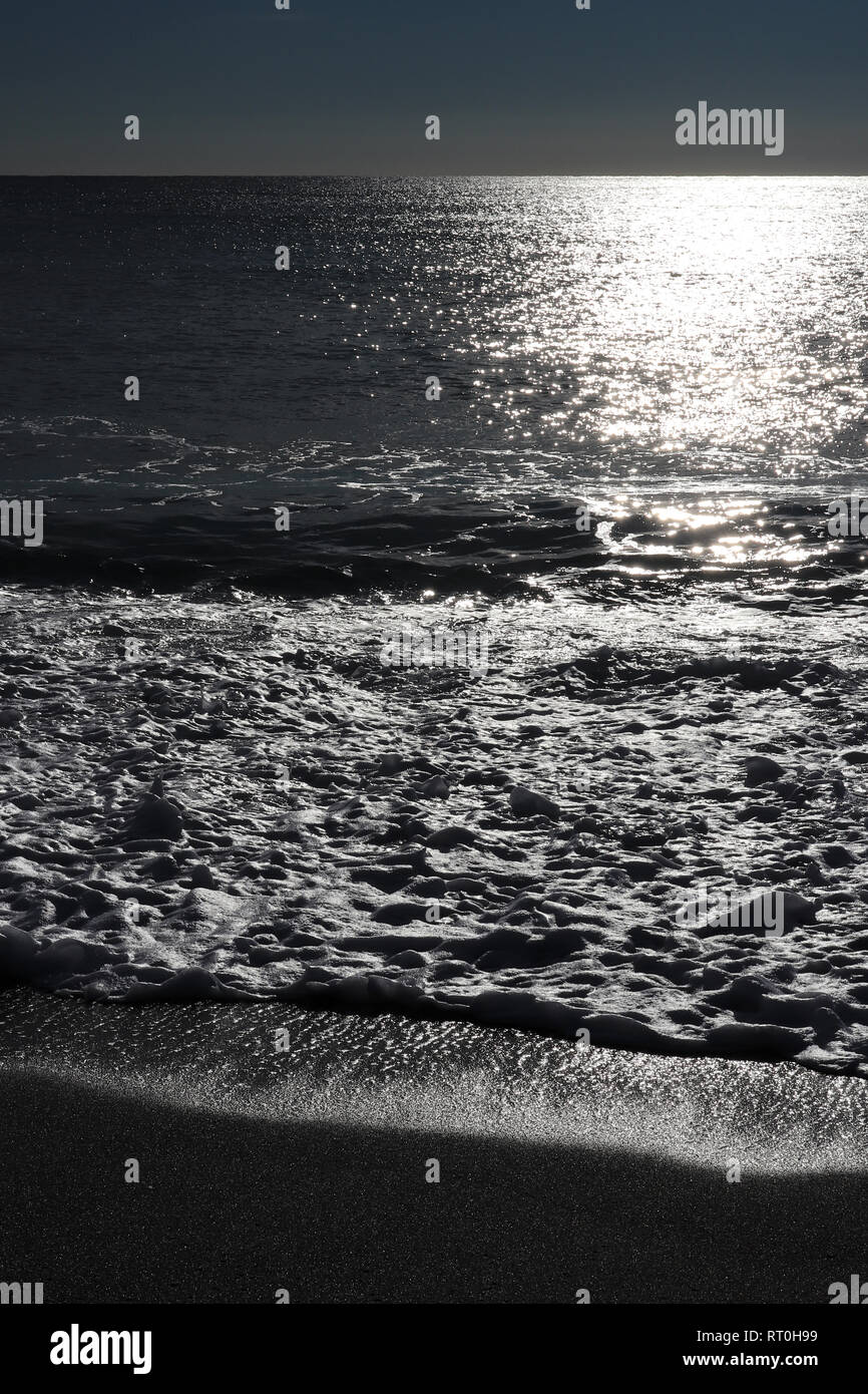 Mer calme et plage Banque de photographies et d’images à haute ...