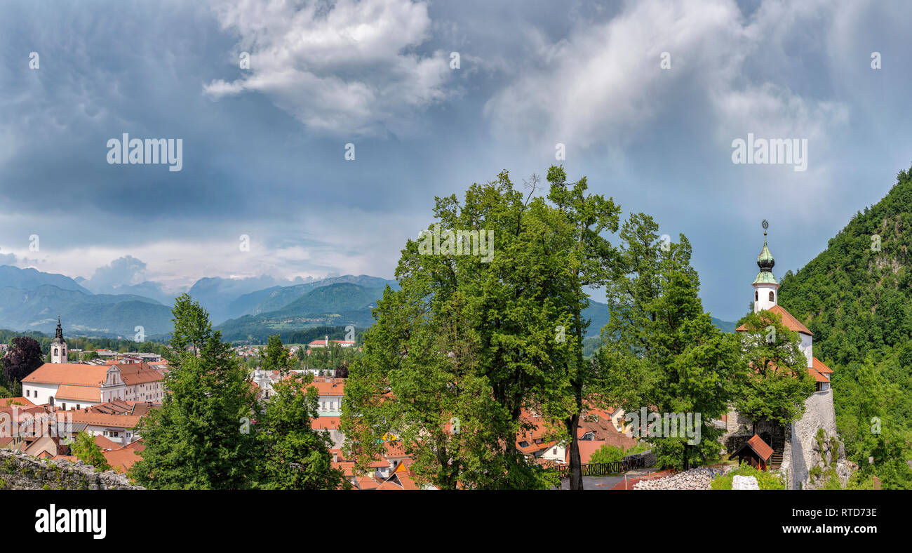 Mali grad kamnik Banque de photographies et d’images à haute résolution ...