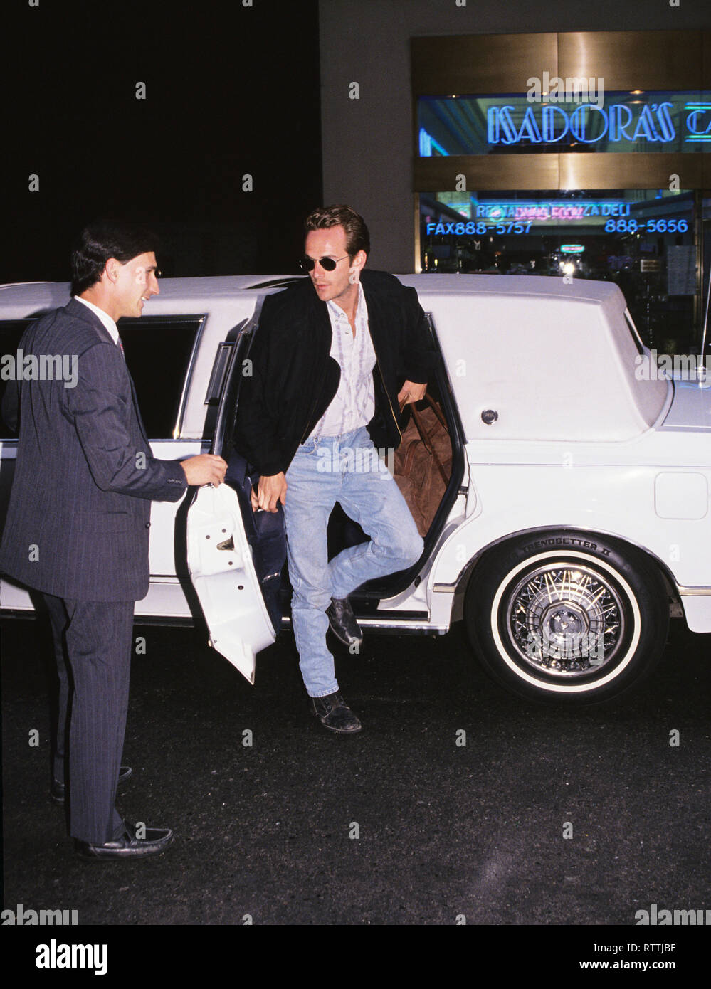 Luke perry car Banque de photographies et d’images à haute résolution ...