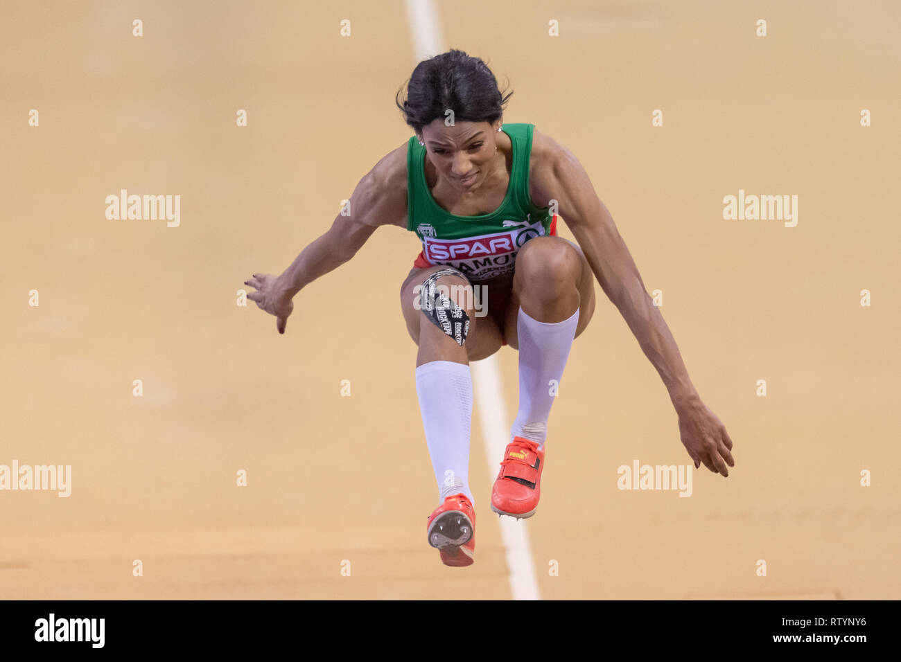 Triple saut féminin Banque de photographies et d’images à haute ...