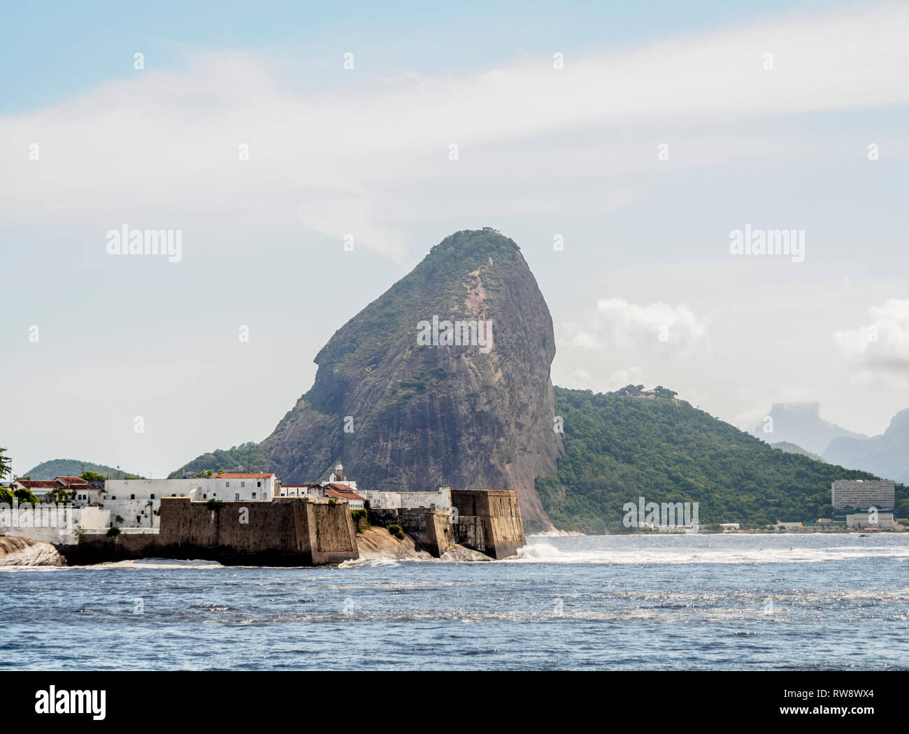 Fortaleza de santa cruz da barra Banque de photographies et d’images à ...