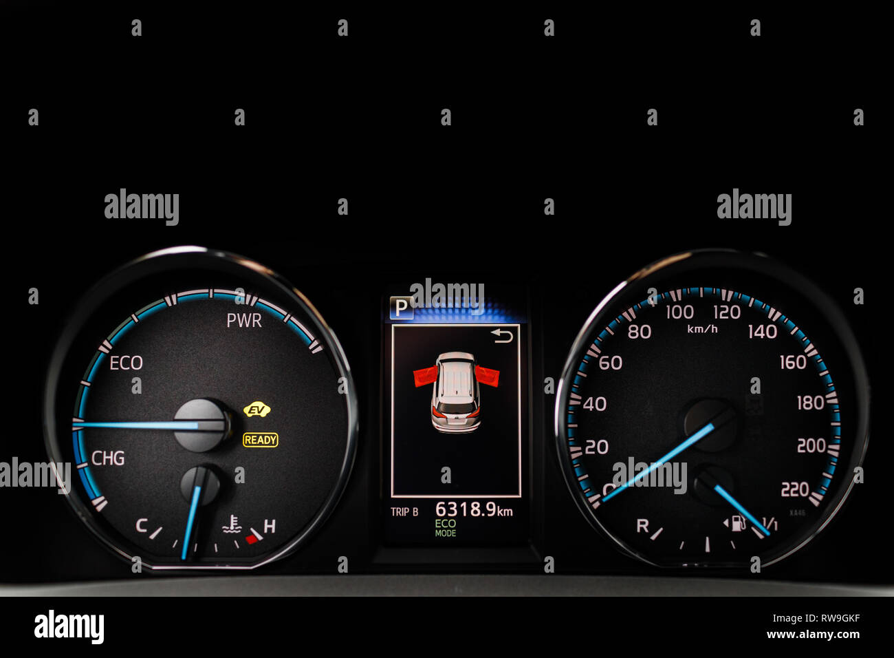 Tableau de bord Tableau de bord voiture moderne avec location de ...