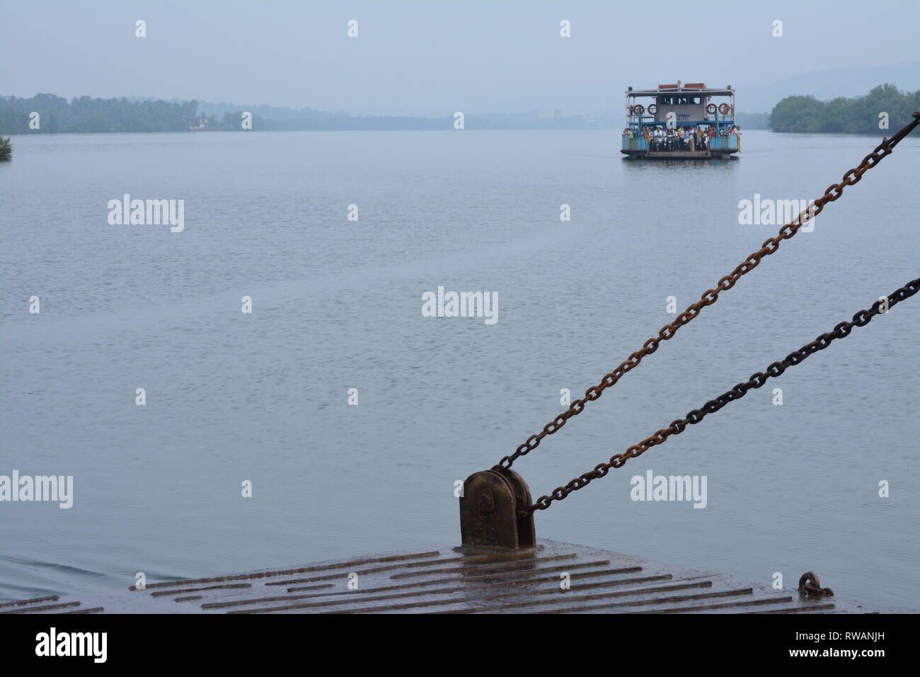 Ferry goa Banque de photographies et d’images à haute résolution - Alamy