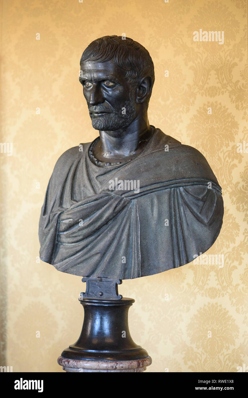 Lucius Junius Brutus Photos & Lucius Junius Brutus Images - Alamy