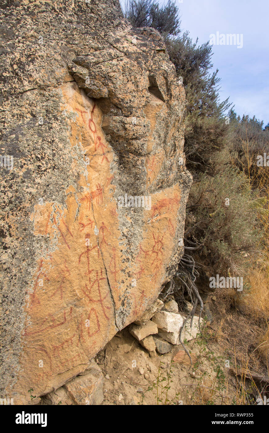 First nations pictograph Banque de photographies et d’images à haute ...