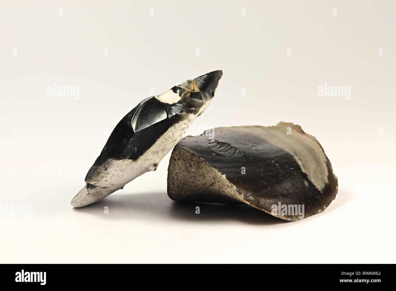 Obsidian tools Banque de photographies et d’images à haute résolution ...