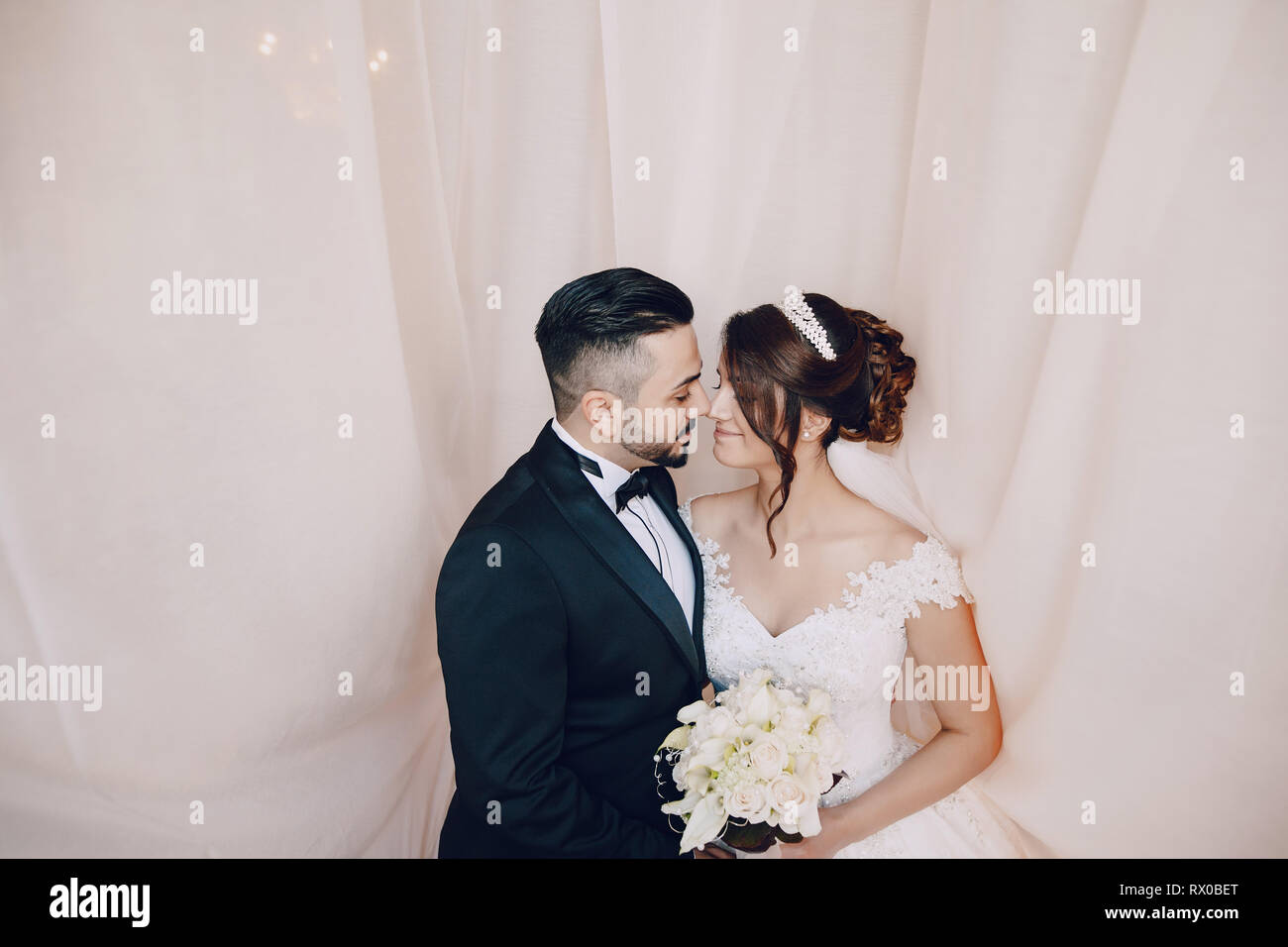 Couple de mariage turc Banque de photographies et d’images à haute ...