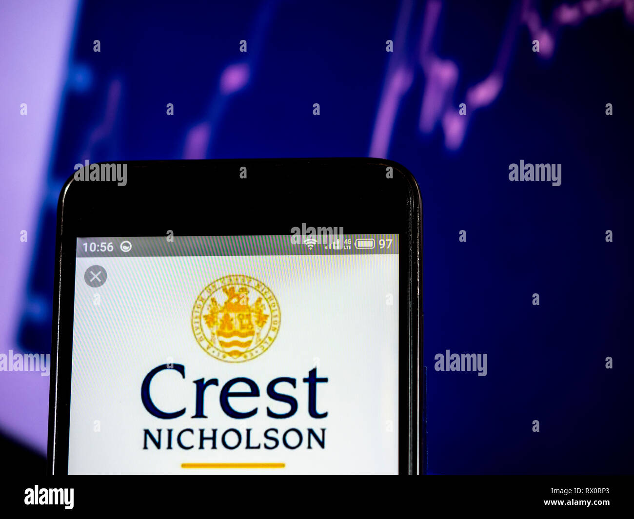 Crest nicholson Banque de photographies et d’images à haute résolution ...